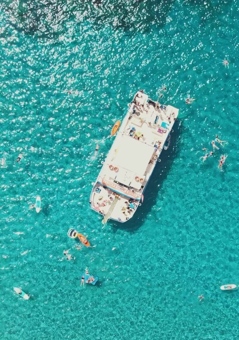 Float Your Boat Ibiza - Fiestas Baleares